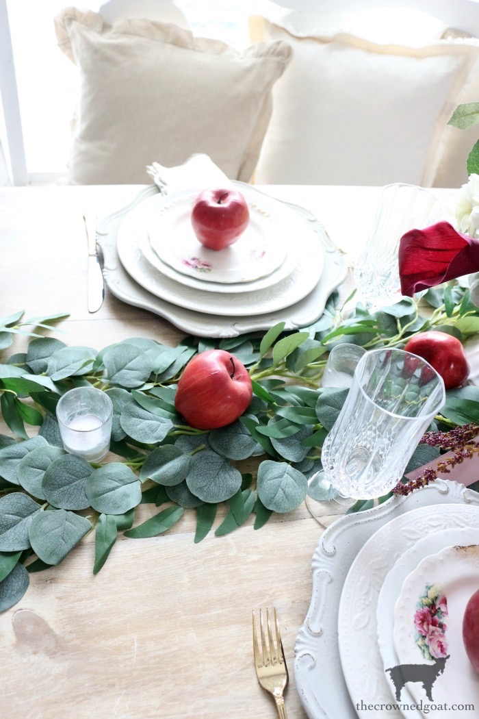 Autumn Apple Inspired Tablescape