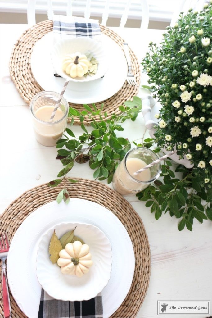 Fall Decorating: The Breakfast Nook