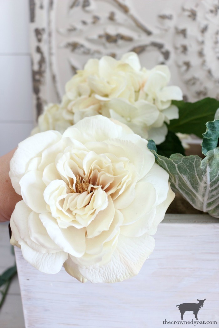 How to Make a Simple Spring Centerpiece