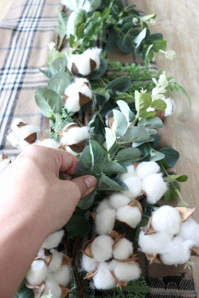 DIY Greenery Table Runner