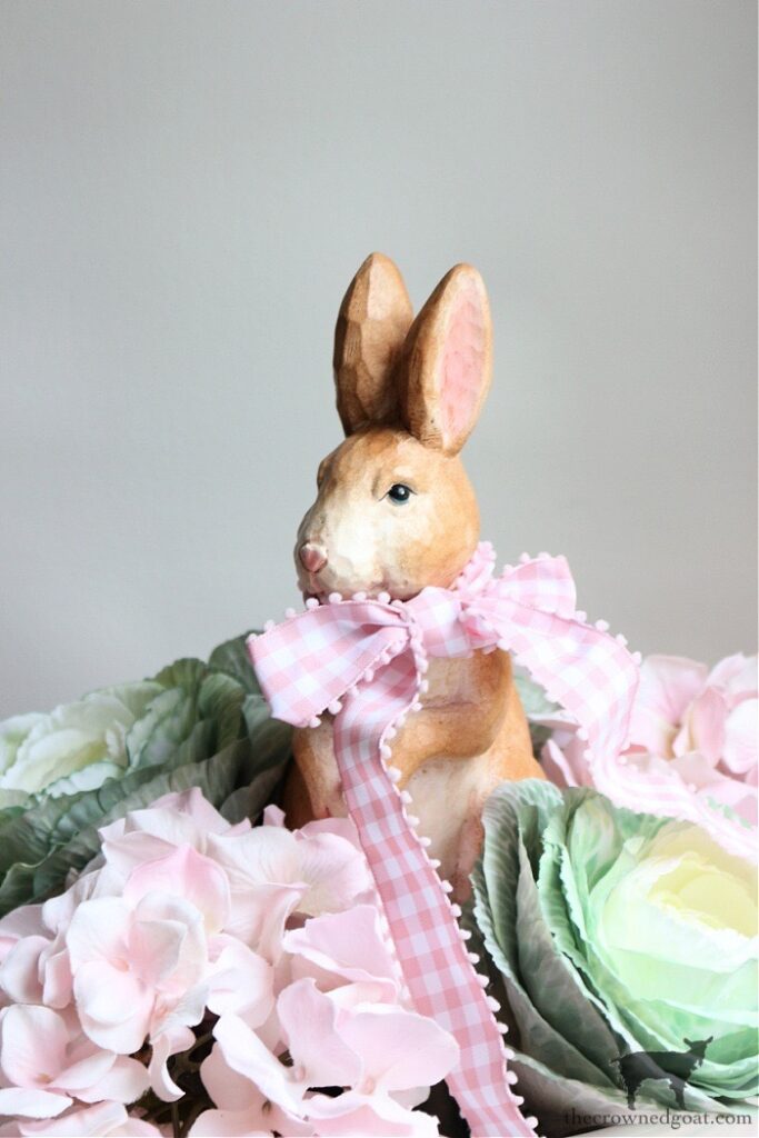 Quick and Easy Easter Vignette Ideas