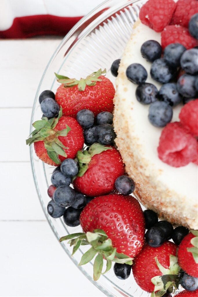 Decorating a Store-Bought Cake for the 4th of July