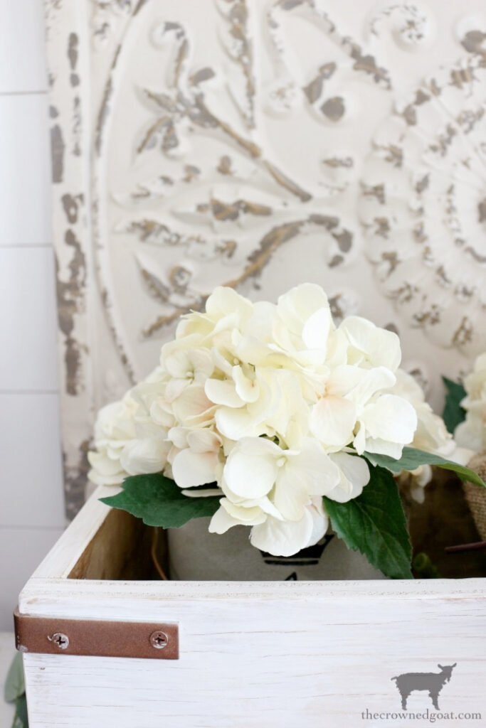 How to Make a Simple Spring Centerpiece