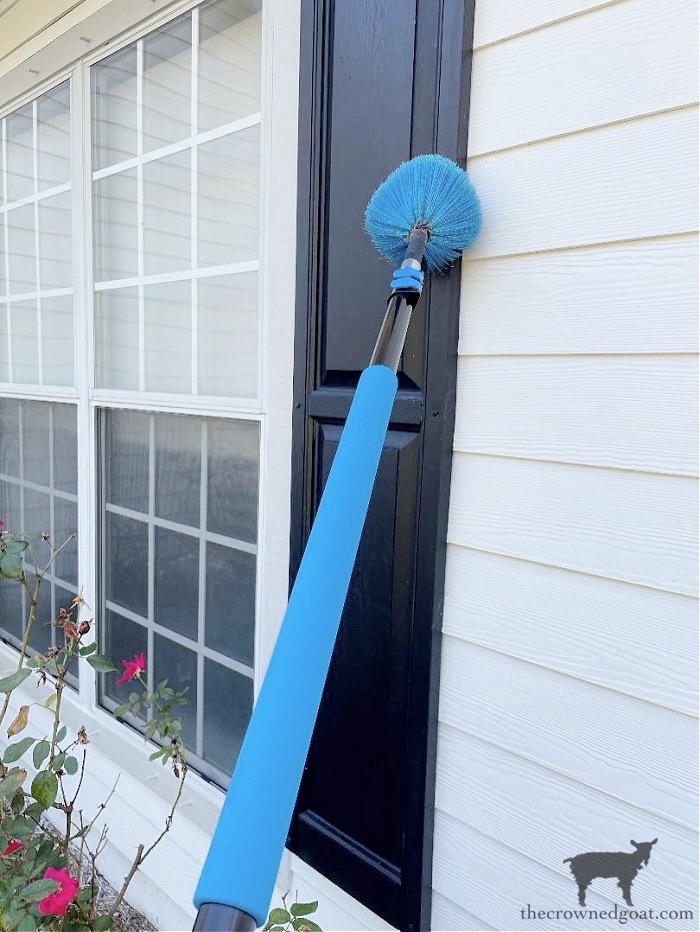 How to Easily Clean a Porch and Patio
